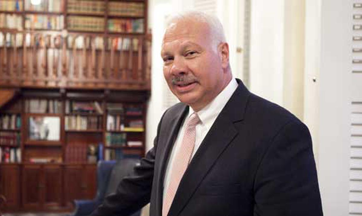 James Tuller se canta listo para enfrentar el crimen en la Isla ...