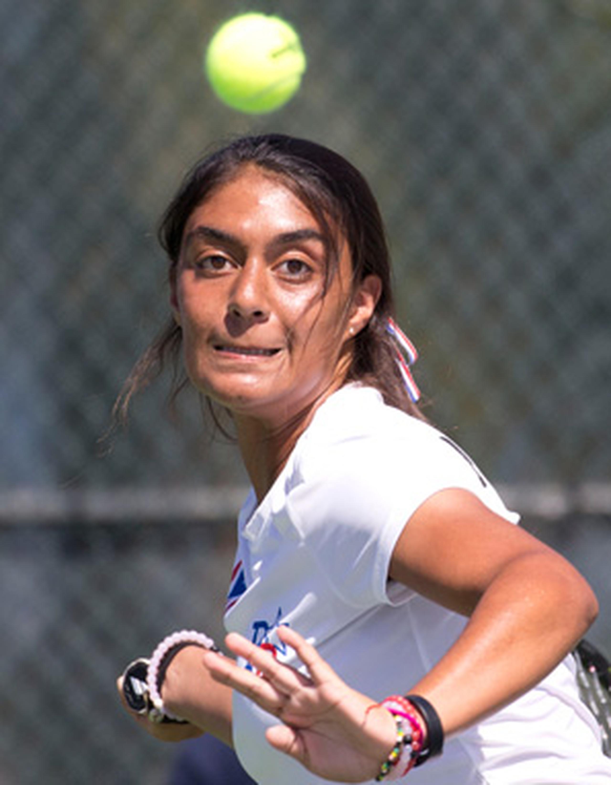 Julieanne Bou evidencia su talento - Primera Hora