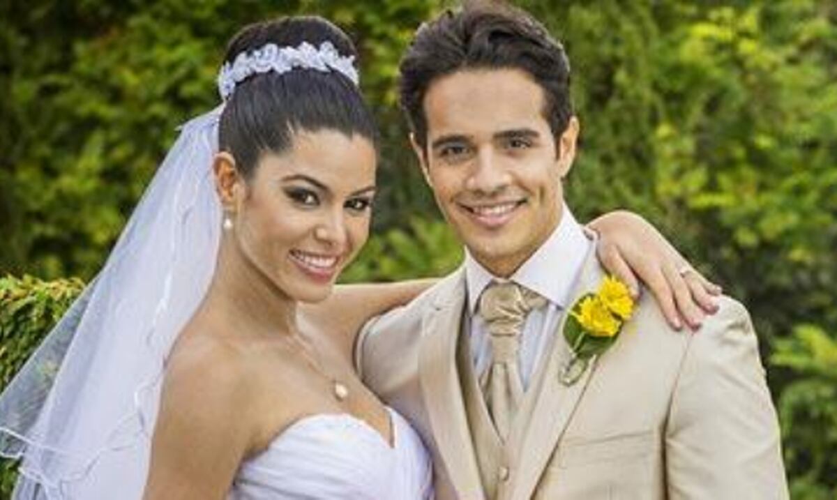 Sorprendida Yara Lasanta con fotos de su marido besando a otra ...