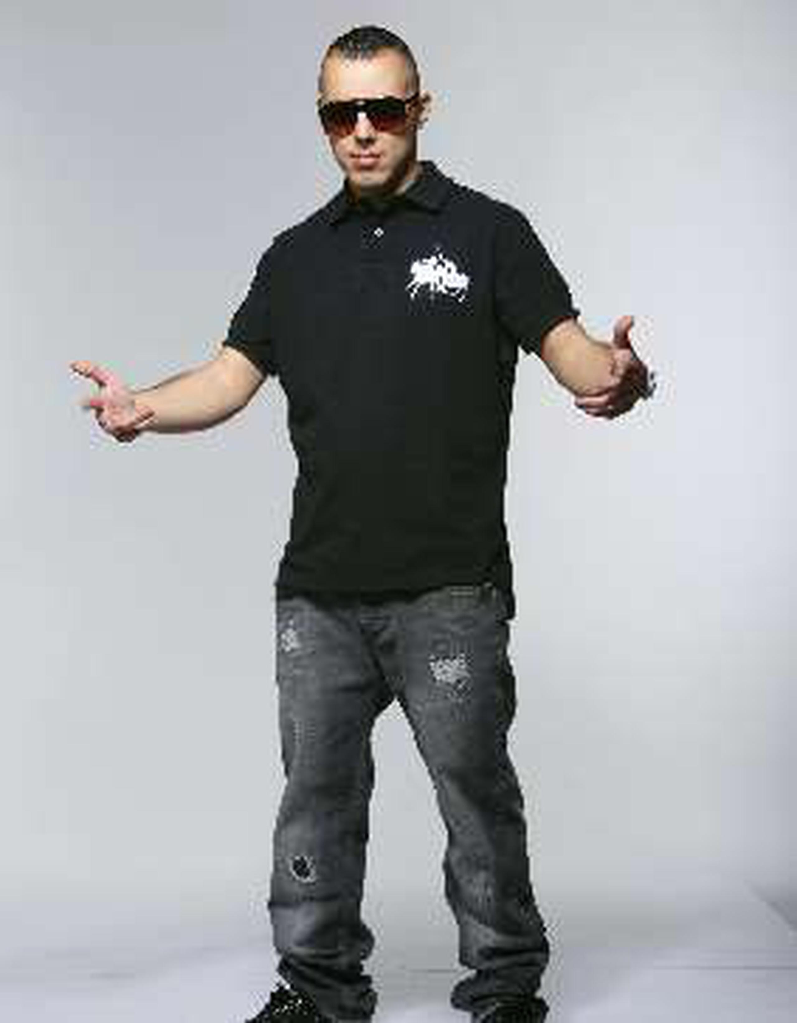 Lucenzo trabaja en un disco latino - Primera Hora