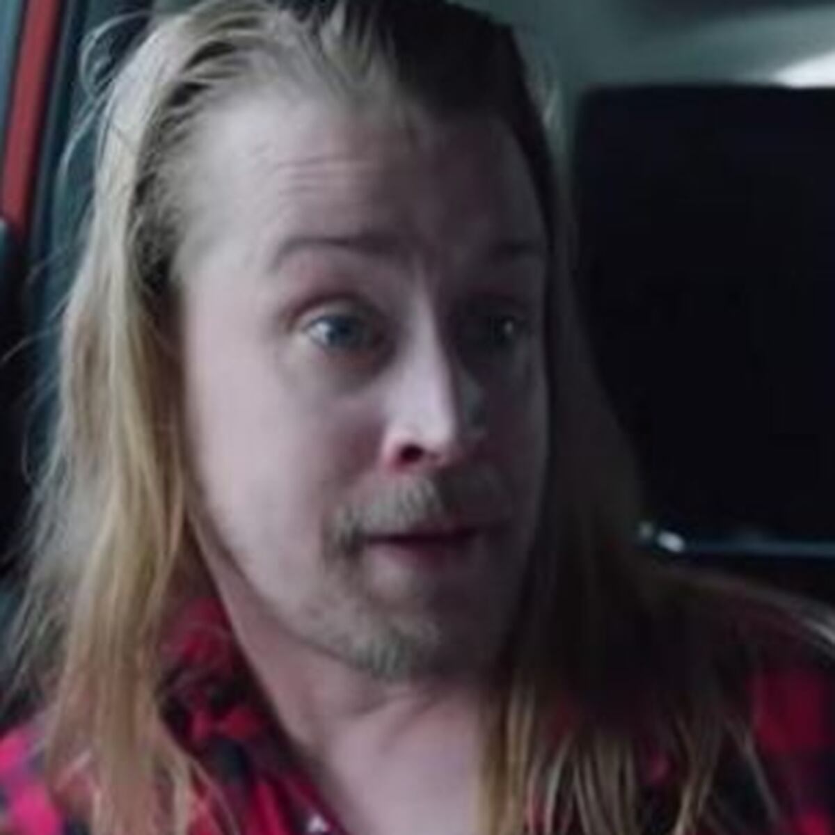 Macaulay Culkin luce irreconocible - Primera Hora