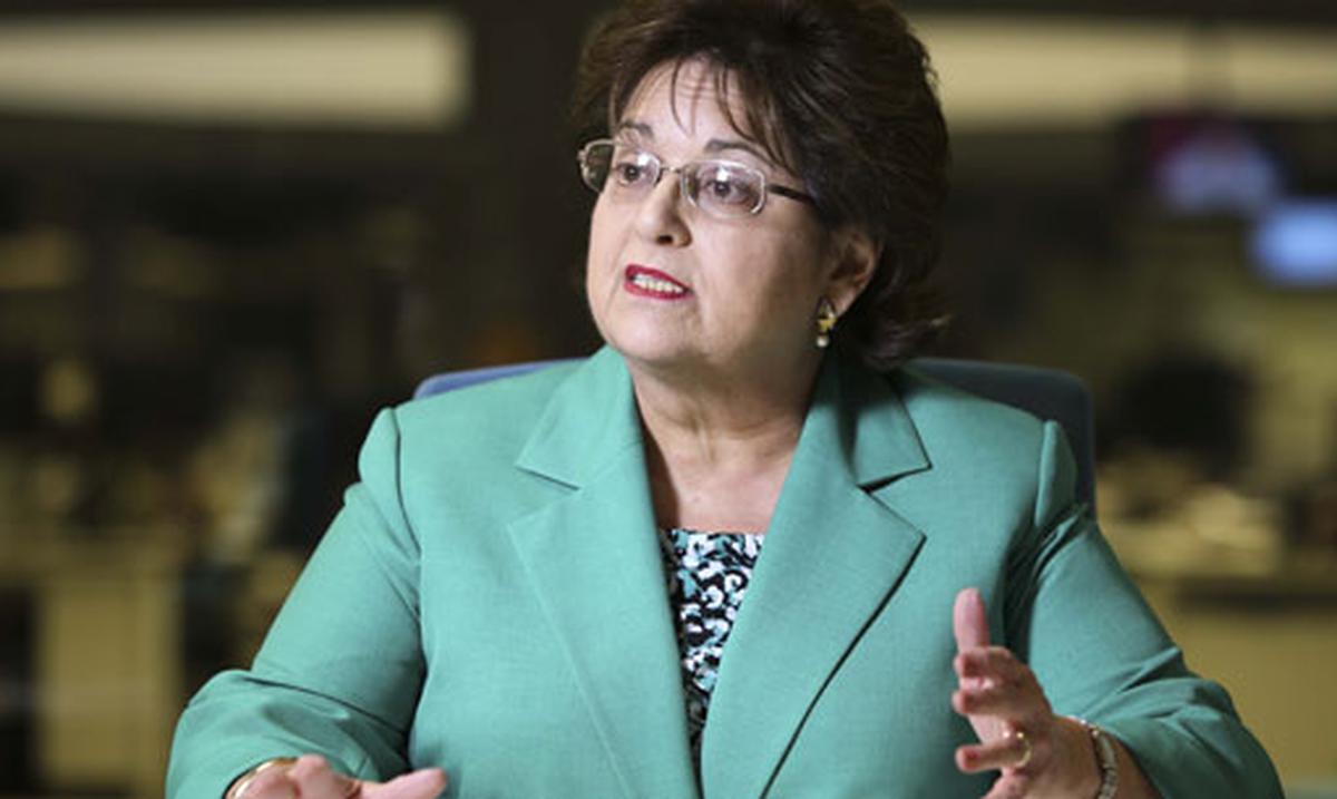 Gobernador acepta renuncia de Fiol Matta - Primera Hora