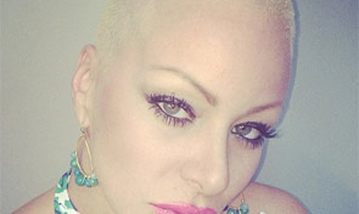 La Burbu estrenó nuevo look - Primera Hora