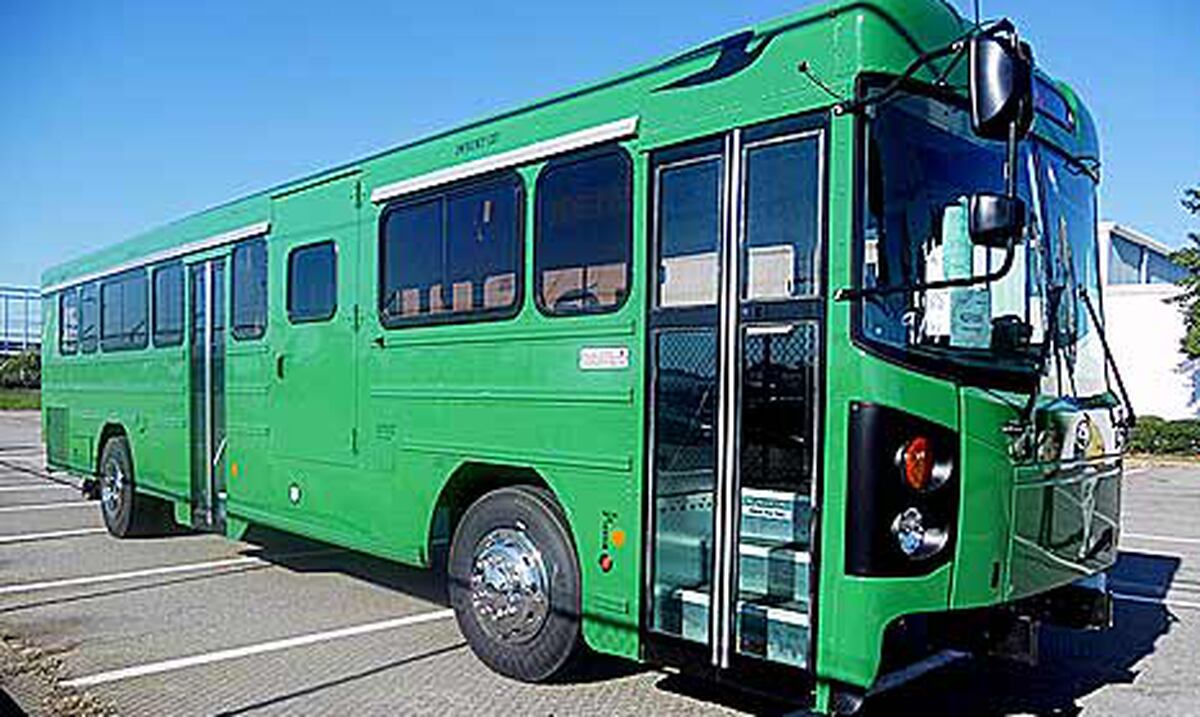 A fin de octubre llegan las nuevas guaguas de transporte público para ...