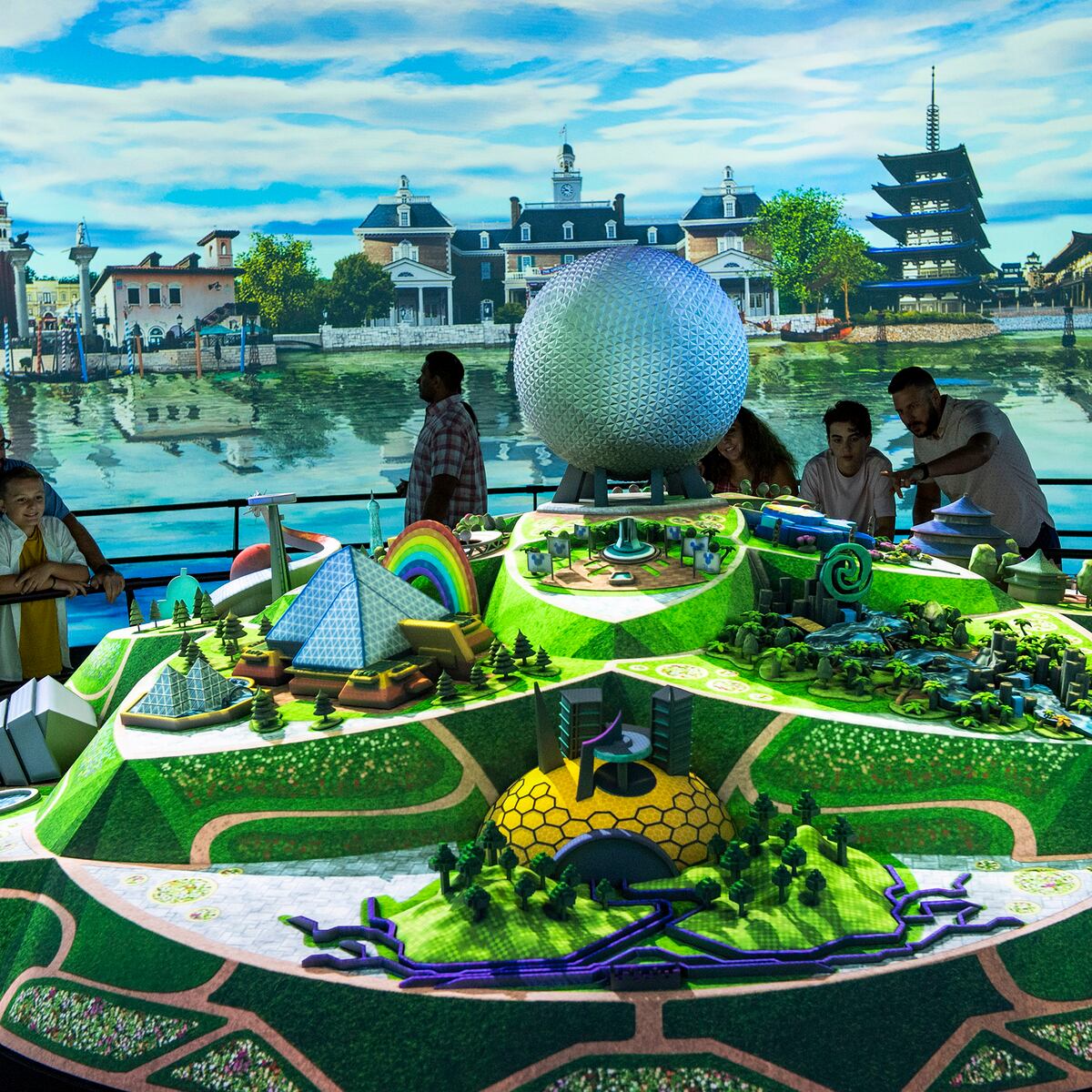 Epcot suma tres películas a sus pabellones - Primera Hora