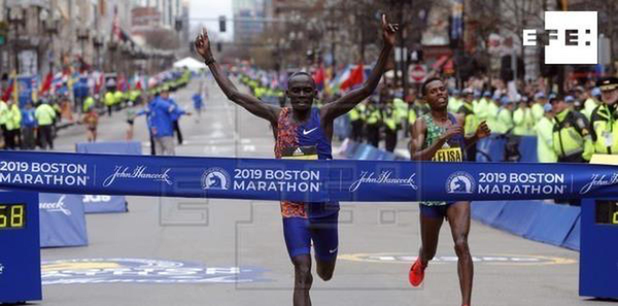 El keniano Cherono y la etíope Degefa ganan maratón de Boston - Primera Hora