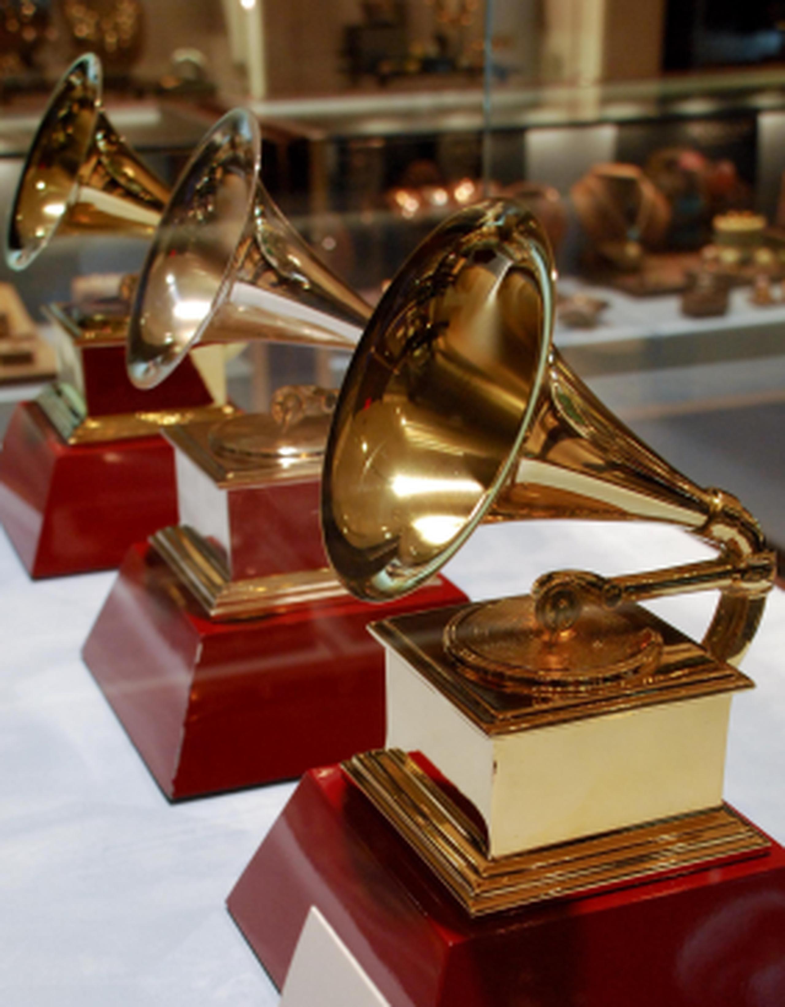 Todo listo para unos premios Grammy de lo más reñidos - Primera Hora