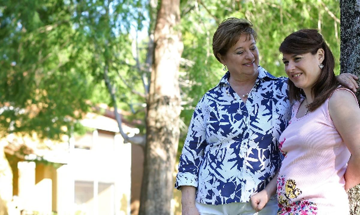 Sharon Riley y Sylvia Pérez: un amor que lo ha superado todo -VÍDEO ...