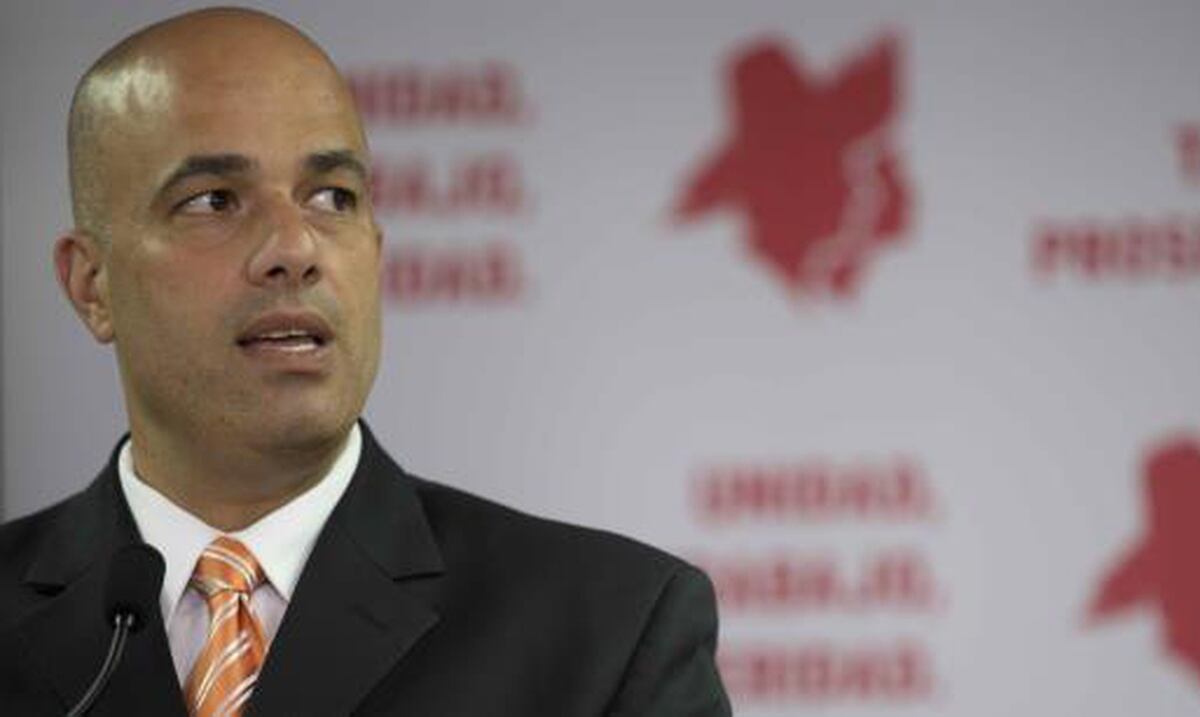 Reaccionan al fallecimiento de Héctor Ferrer - Primera Hora