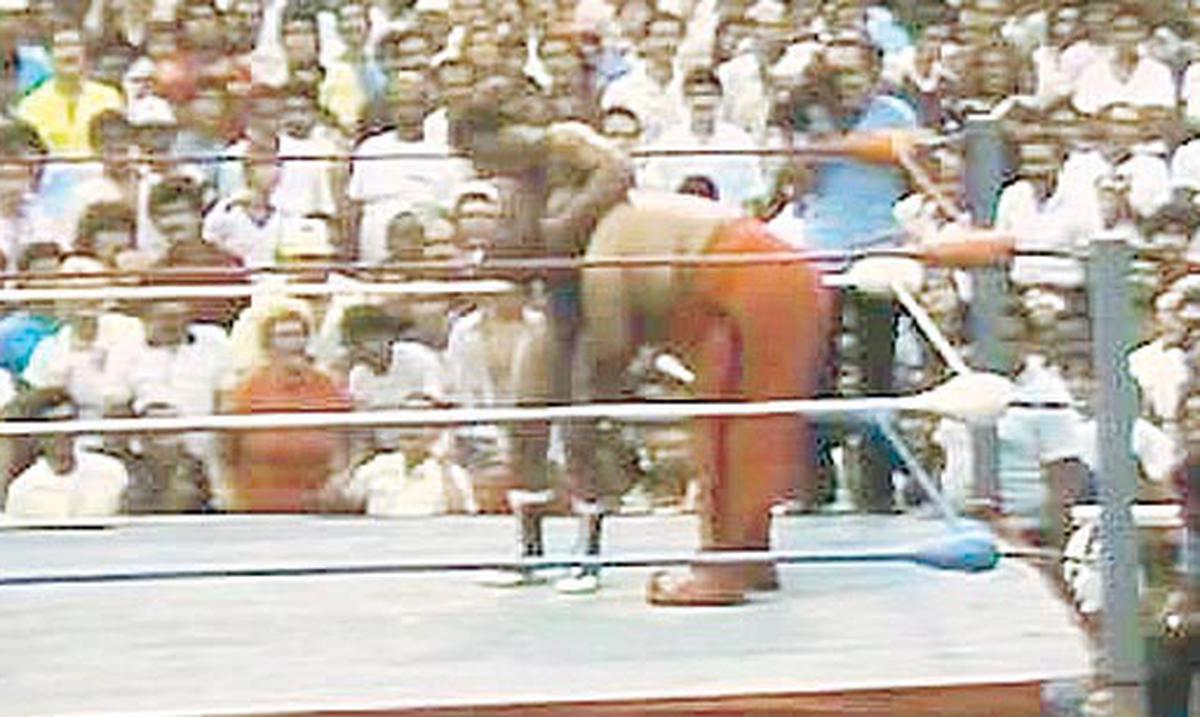 Carlitos Colón vs. Abdullah the Butcher - Opinión - Primera Hora