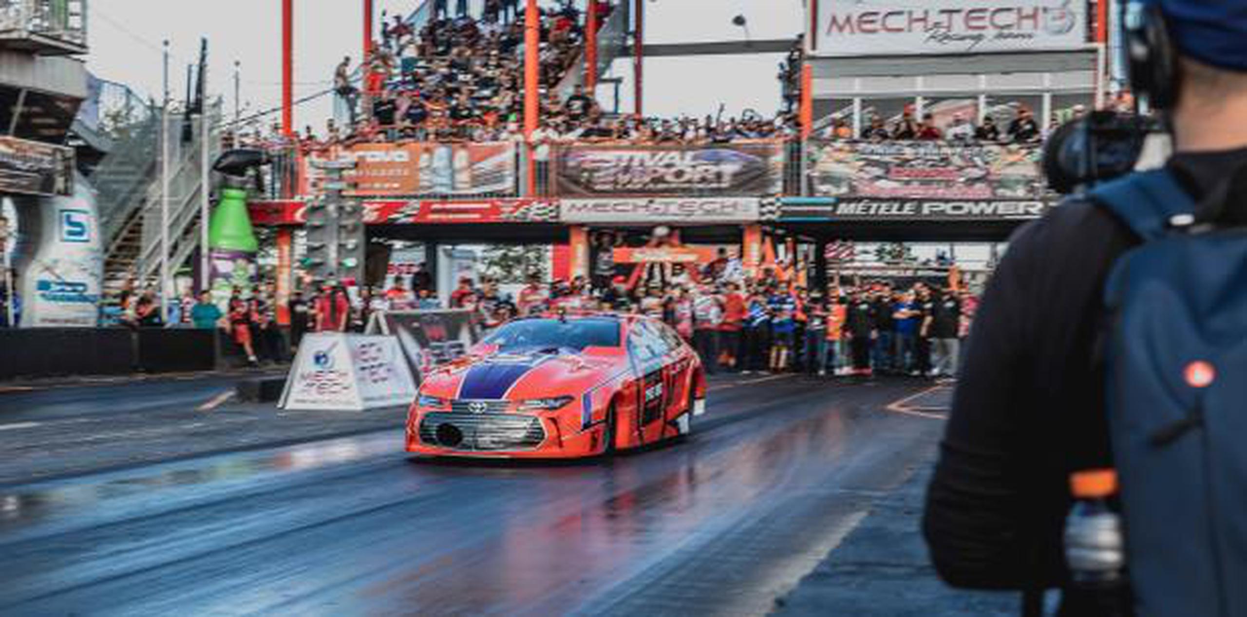 Carro de carrera construido en Puerto Rico demuestra calidad mundial ...