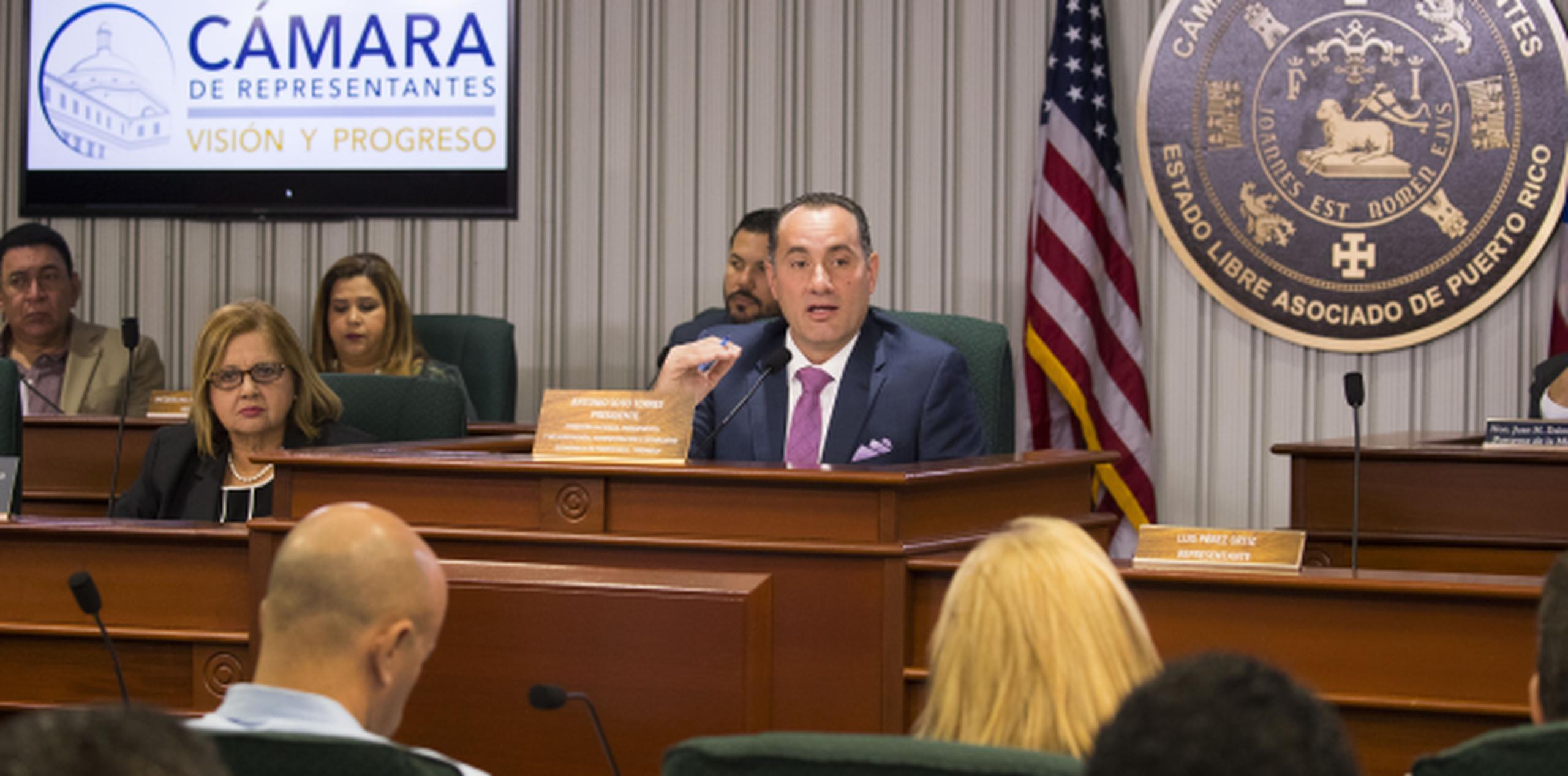 Ojos sobre el presupuesto - Primera Hora