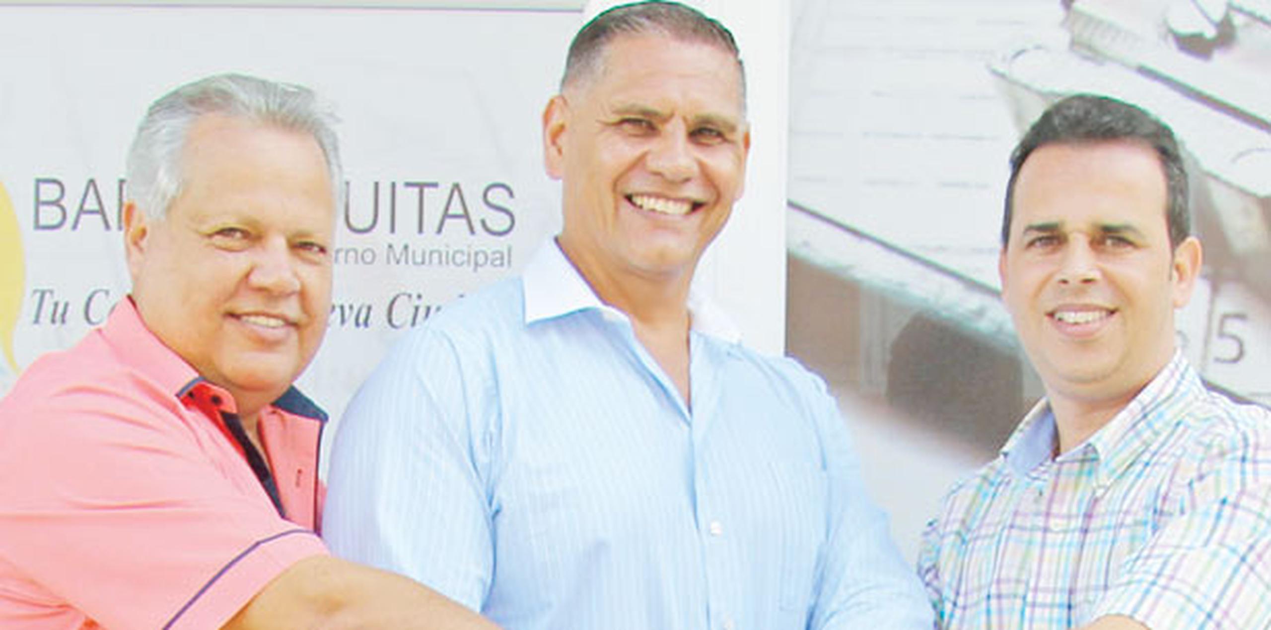 Trío de alcaldes se une contra la burocracia - Primera Hora