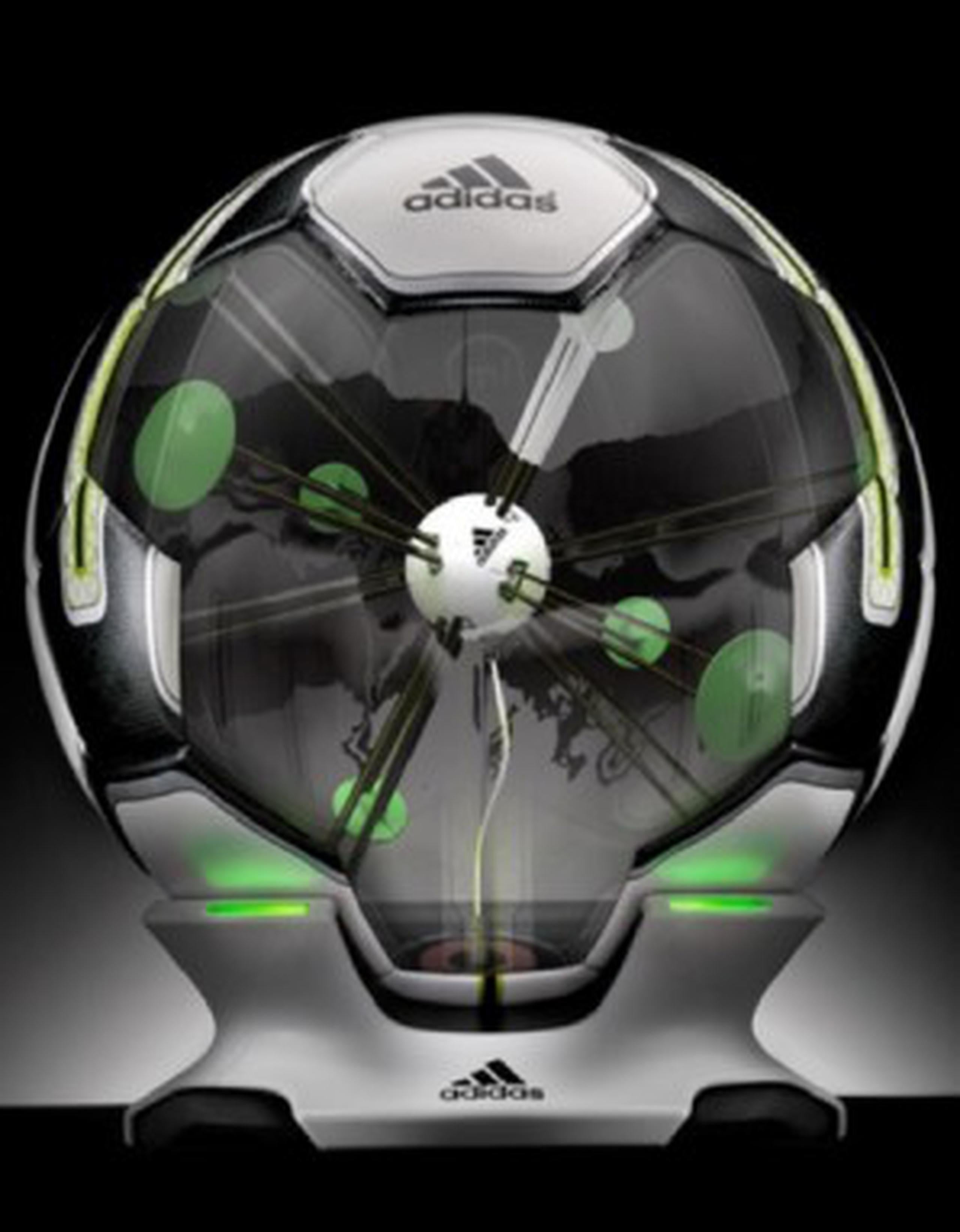 Balón de fútbol inteligente de Adidas ayuda a mejorar el rendimiento ...