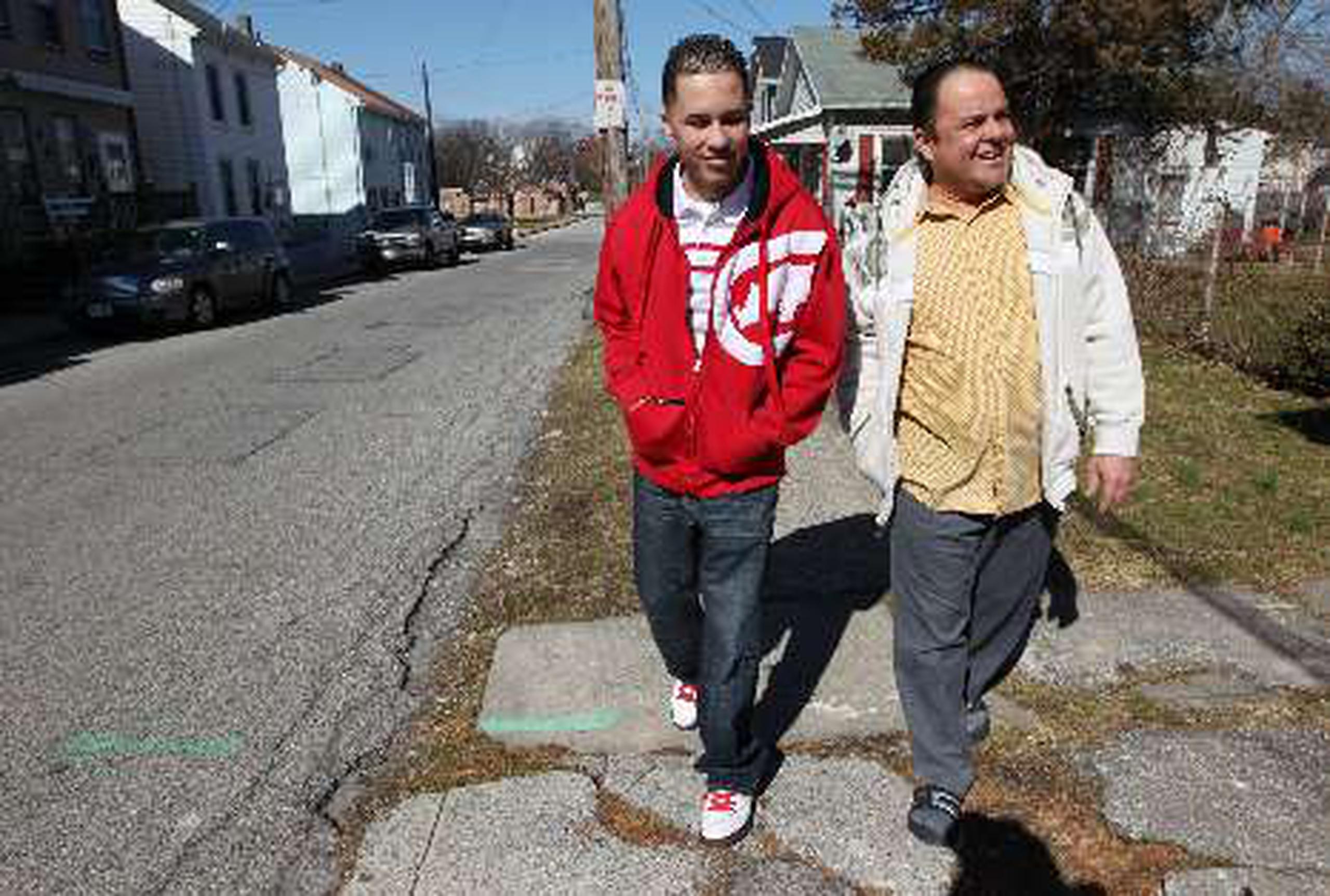 Aferrados a la fe Edwin y Joseph Serrano - Primera Hora
