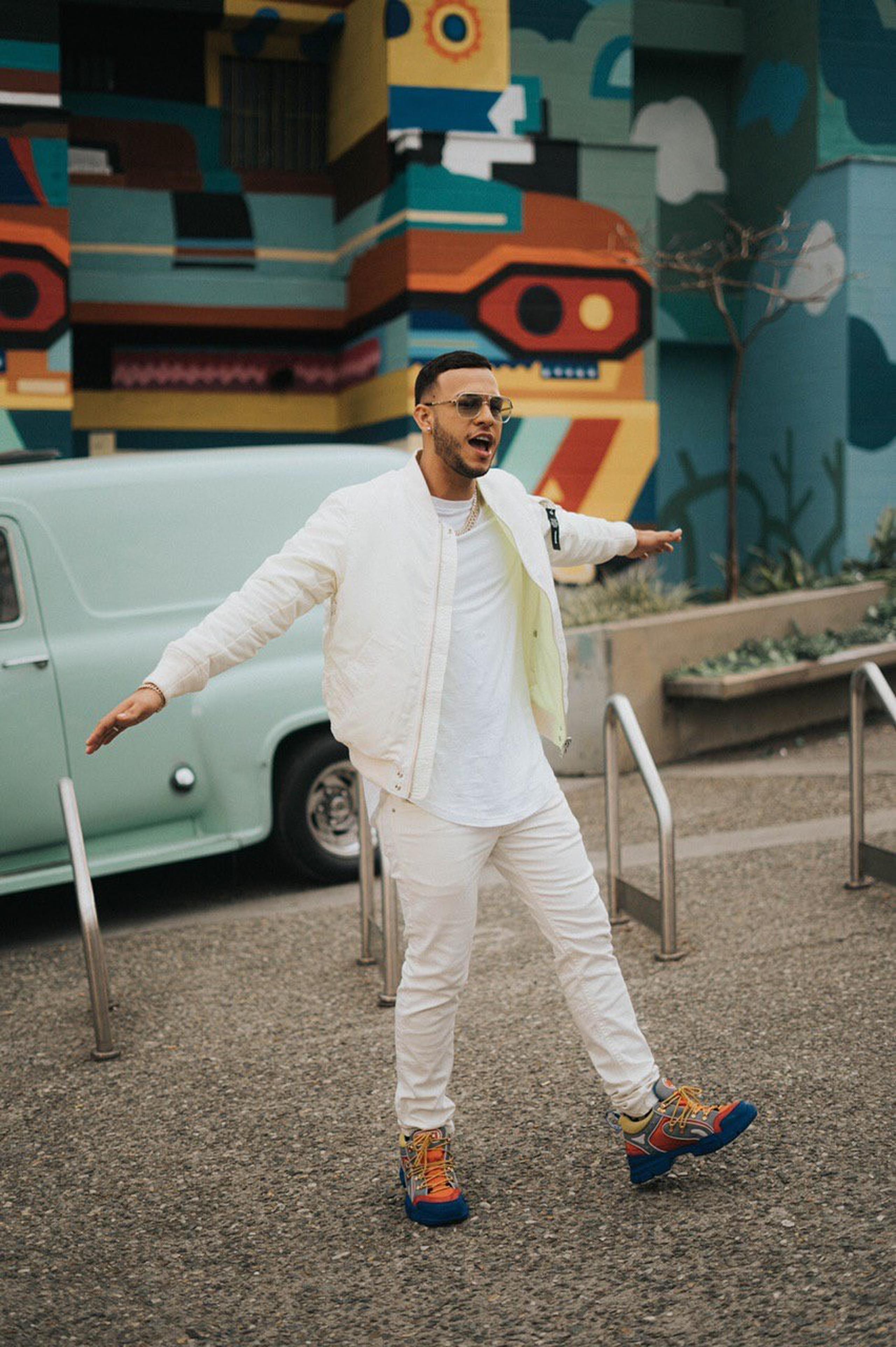 Lyanno se cuida del coronavirus, pero sigue creando música - Primera Hora