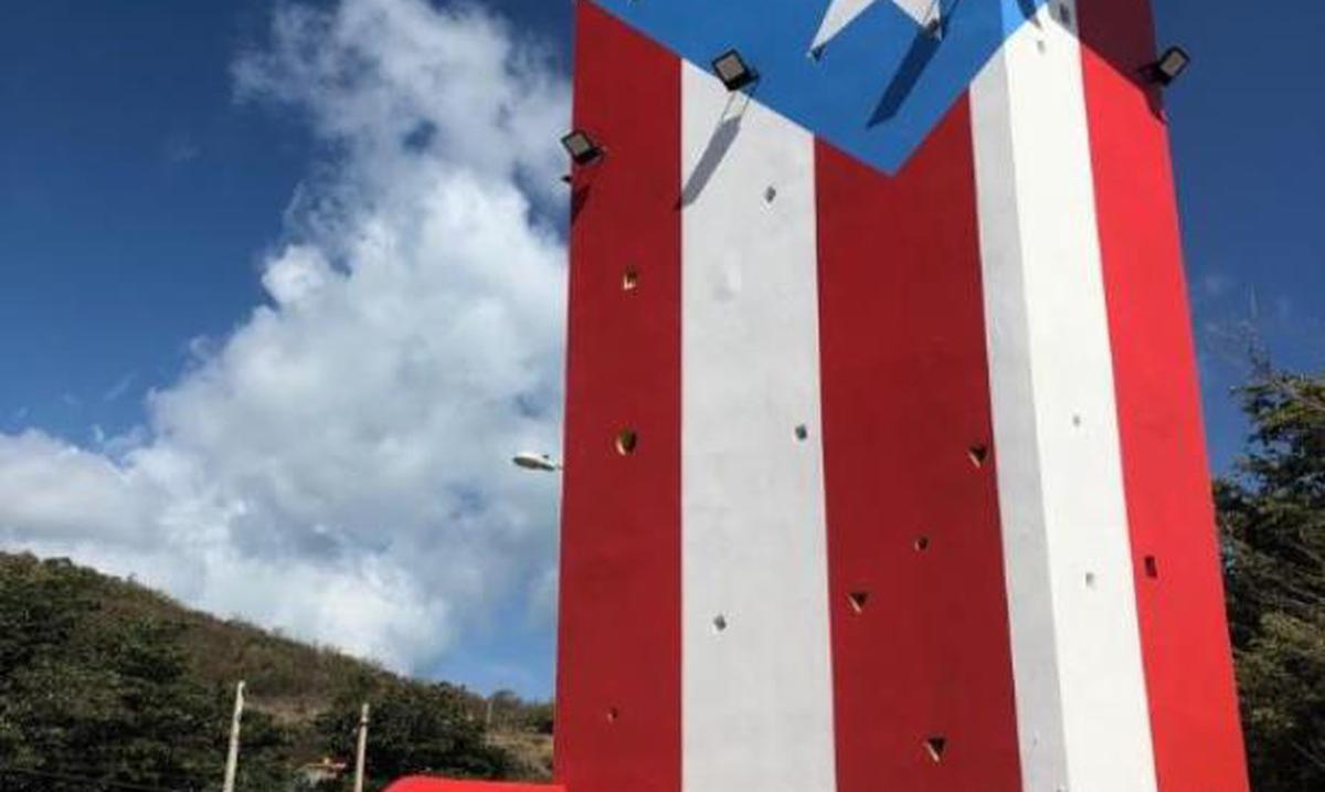Restauran la bandera de Puerto Rico en Fajardo - Primera Hora