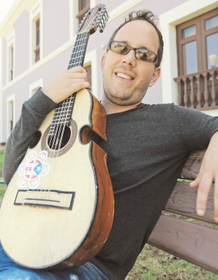 Con su cuatro al Grammy Christian Nieves - Primera Hora