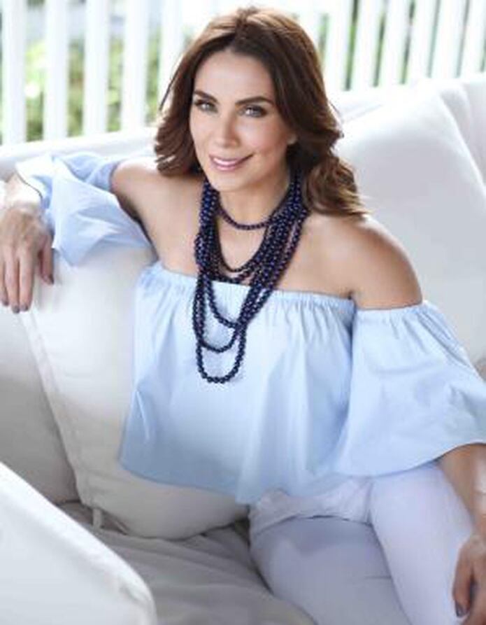 Laura Posada comparte el secreto para sentirse plena después de los 40 ...