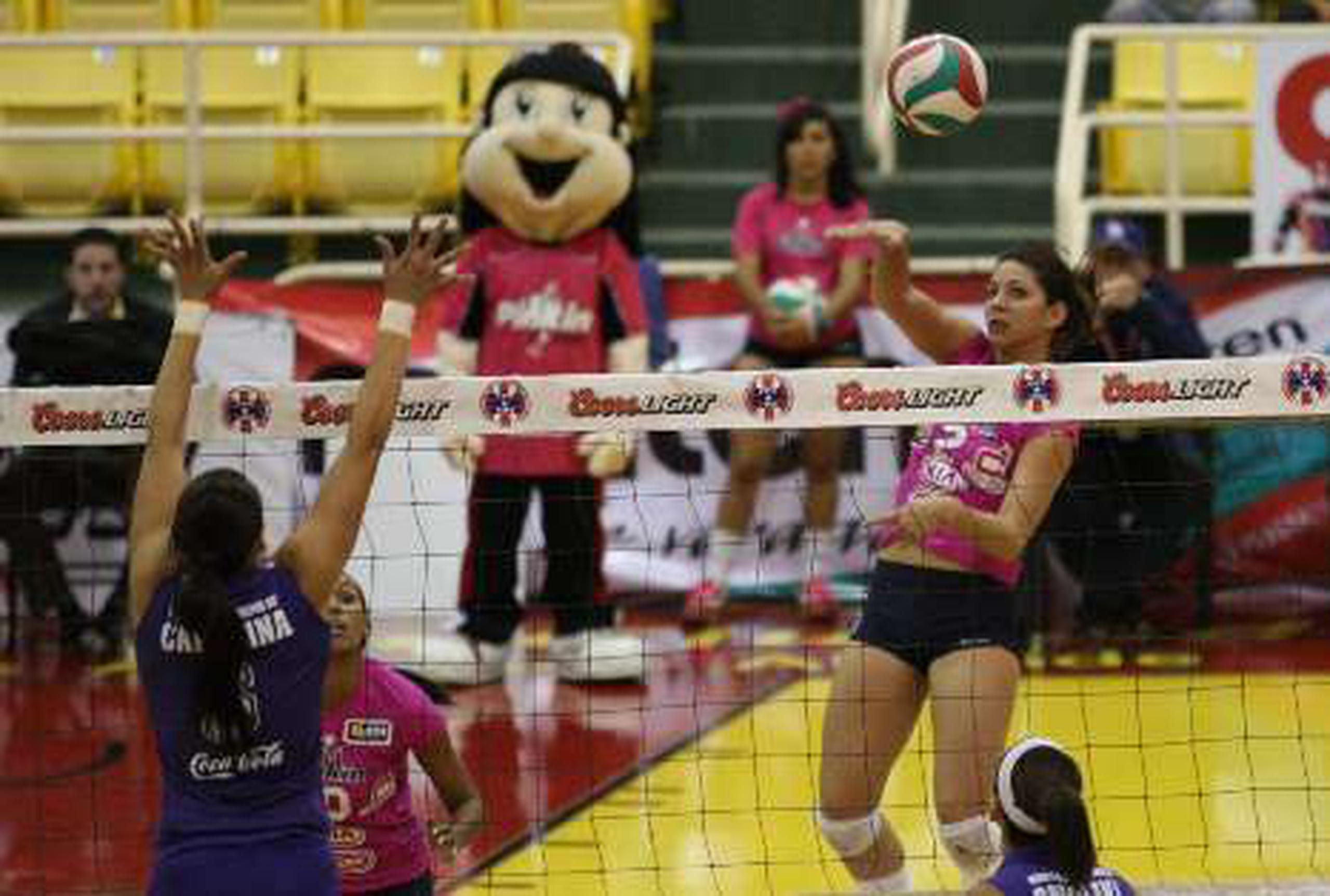 Despiertan las Pinkin de Corozal - Primera Hora