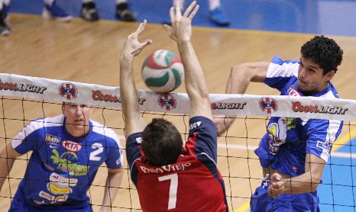 Daniel Erazo pasará a los Indios - Primera Hora