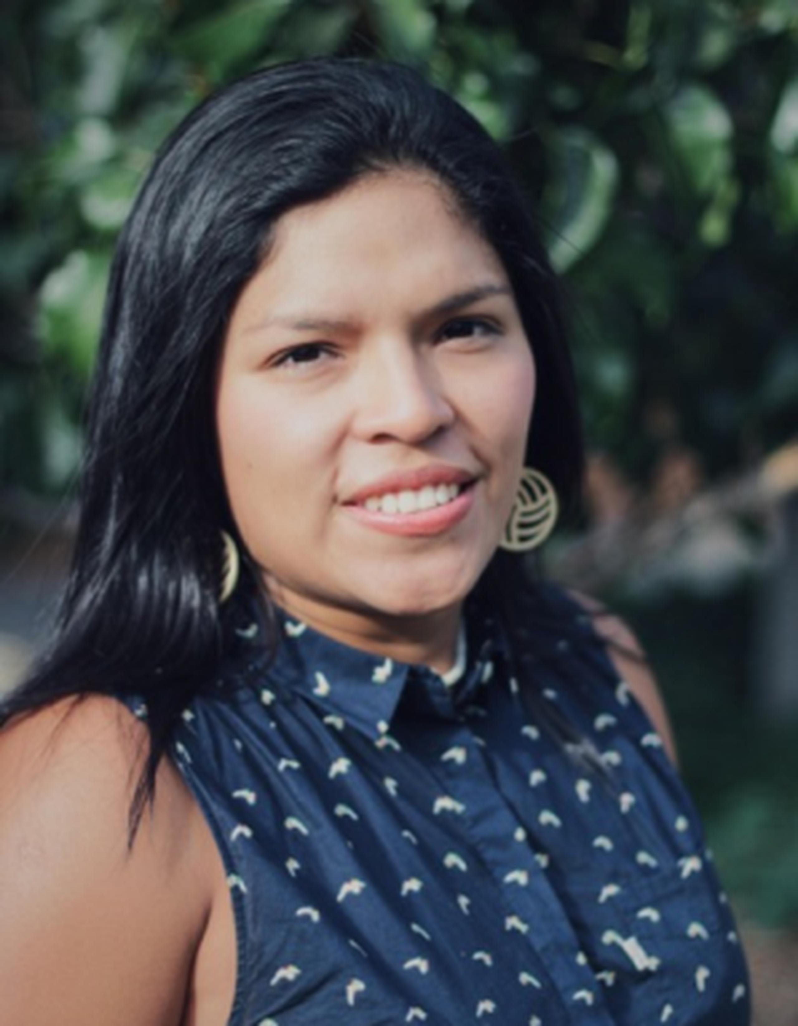 Periodista peruana gana la Beca de Periodismo Carlos M. Castañeda ...