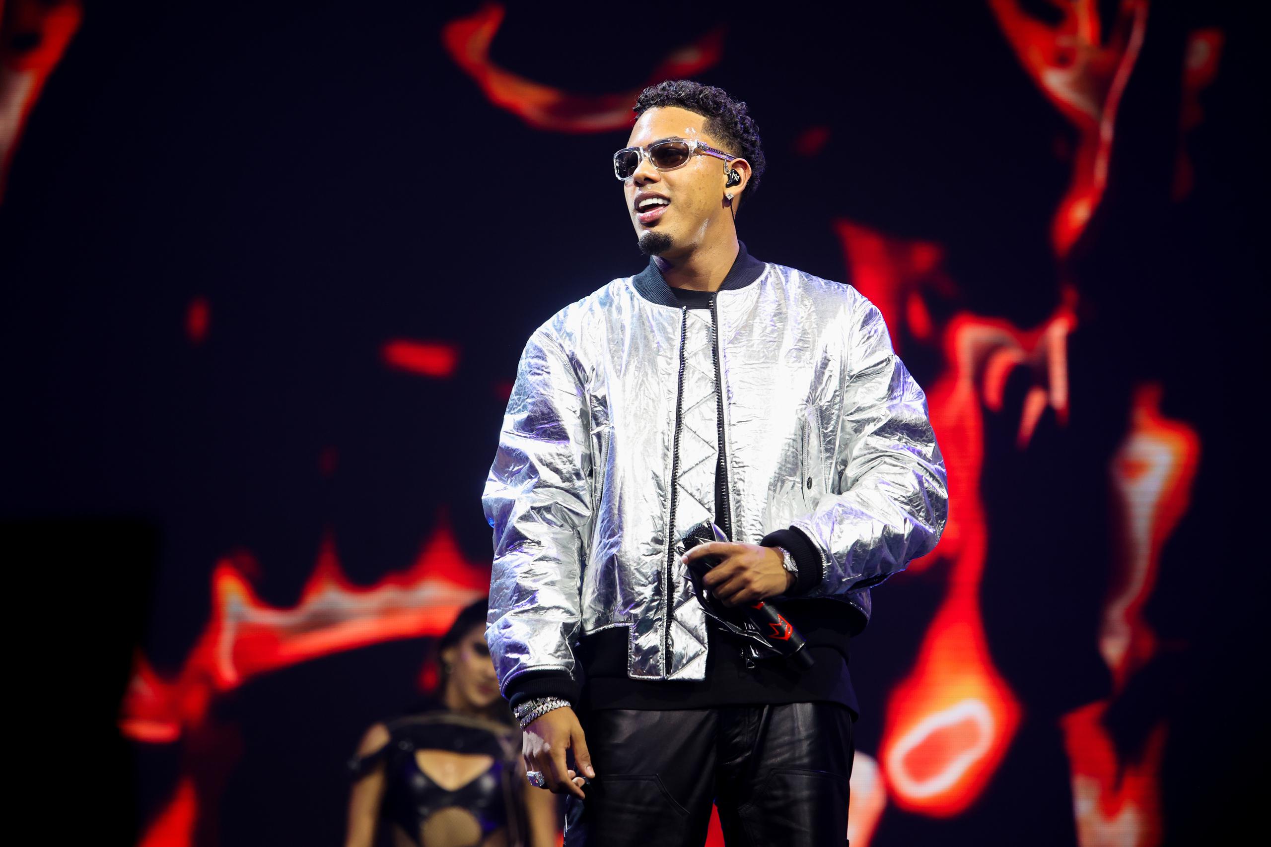 Myke Towers anuncia las nuevas fechas de sus conciertos - Primera Hora