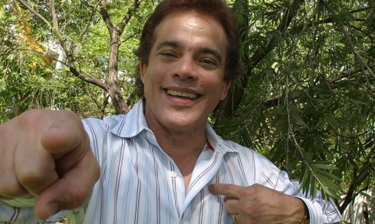 Se juntan los personajes más famosos de Raulito Carbonell - Primera Hora