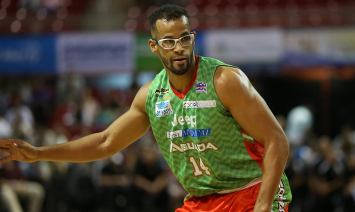 Premio de "Defensa del Año" fue para Gilberto Clavell - Primera Hora