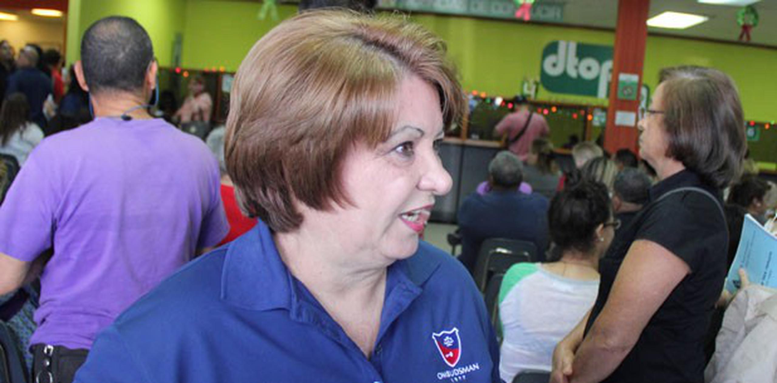 Ombudsman realiza visita sorpresa en Cesco de Bayamón - Primera Hora