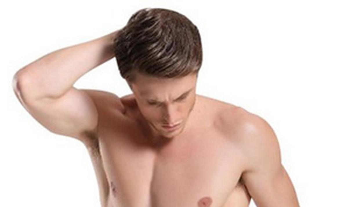 "Penekini" revoluciona los trajes de baño para hombres - Primera Hora