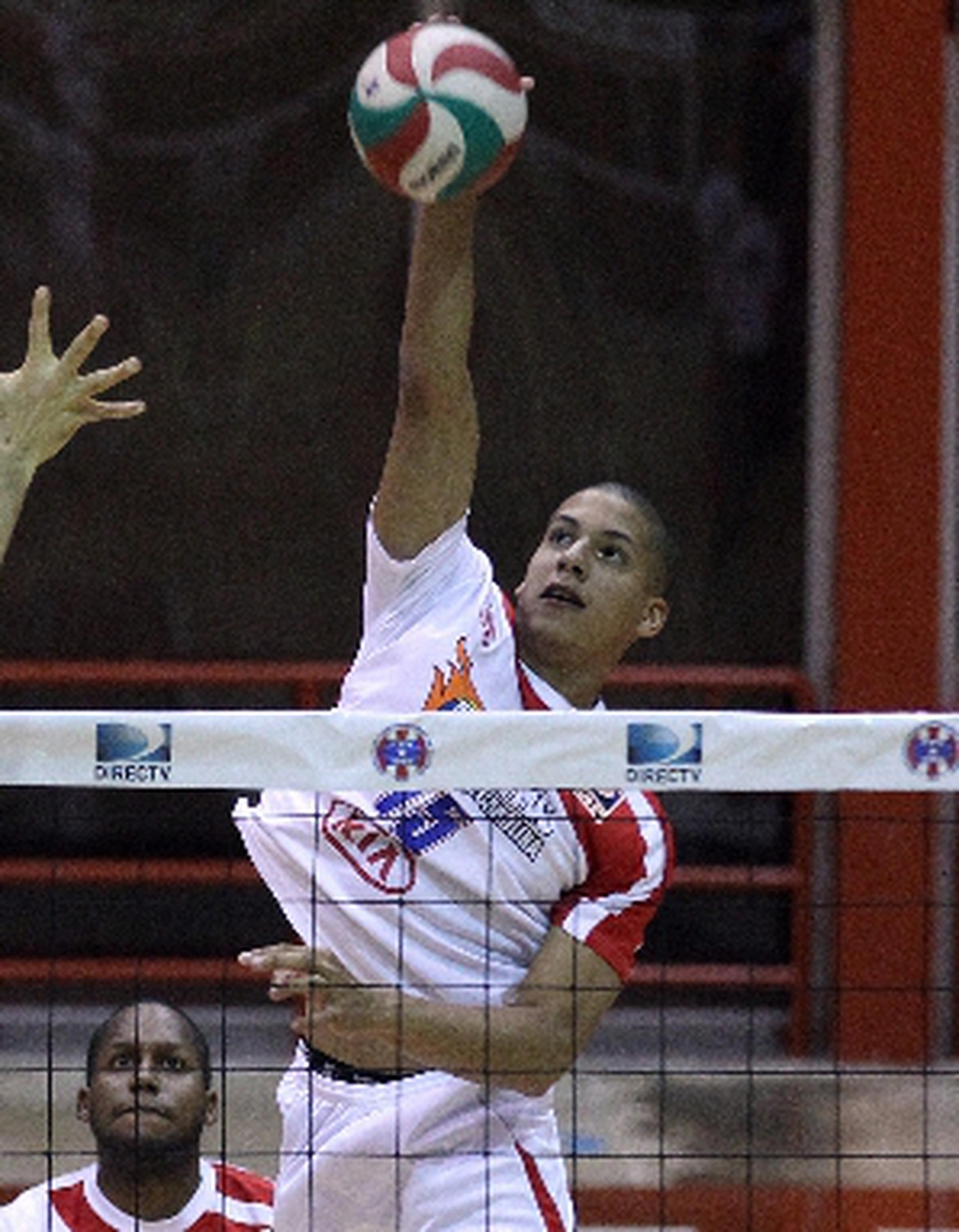 Premian labor de William Thompson - Primera Hora