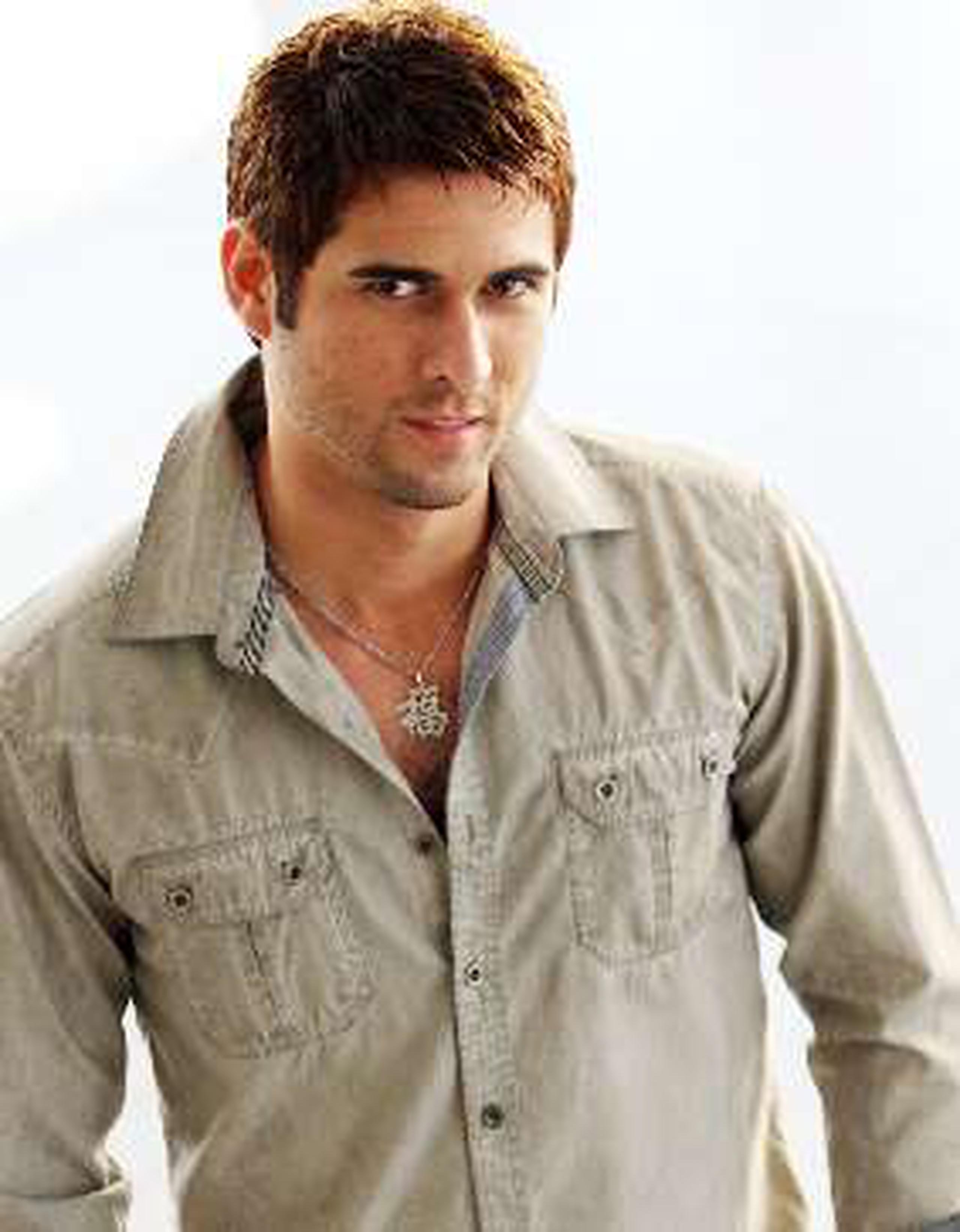 Alejandro Irizarry desea abrirse paso en la música- Ve vídeo - Primera Hora