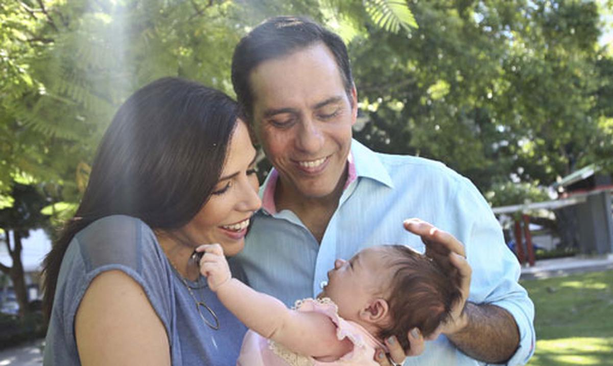 Hermosa la hija de Jorge Castro y Alfonsina Molinari - Primera Hora