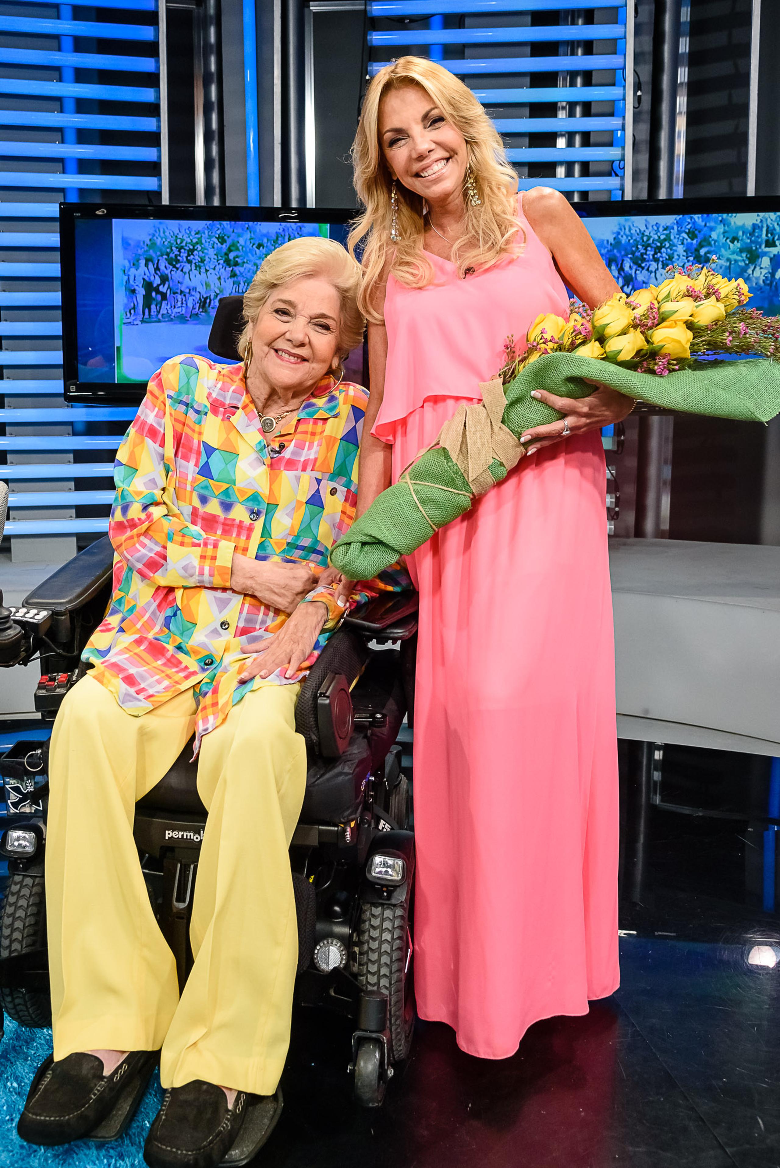 Sandra Zaiter celebra 50 años de trayectoria - Primera Hora