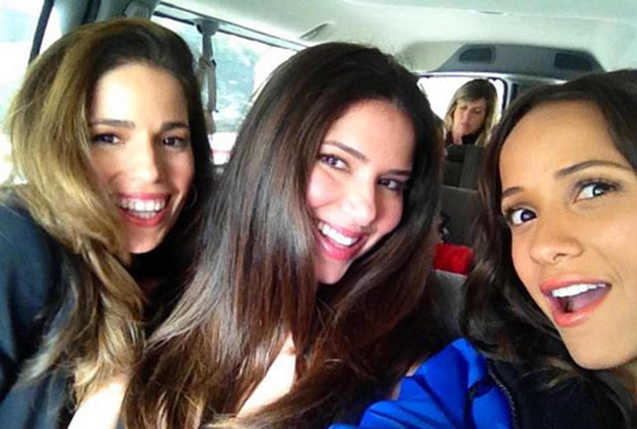 Roselyn Sánchez pegadita de sus chicas en “Devious Maids” - Primera Hora