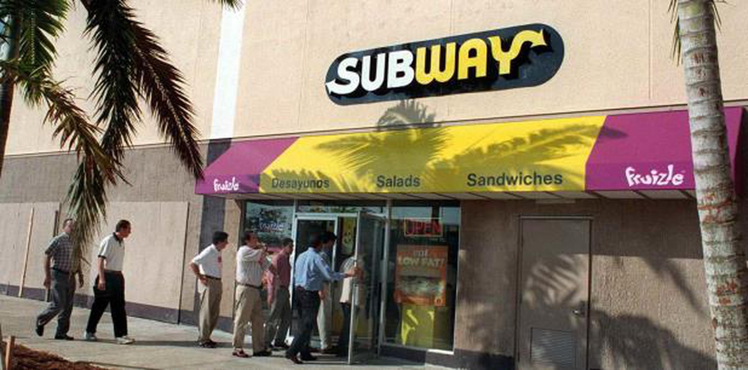 Subway regalará el viernes un sándwich a los que compren uno - Primera Hora