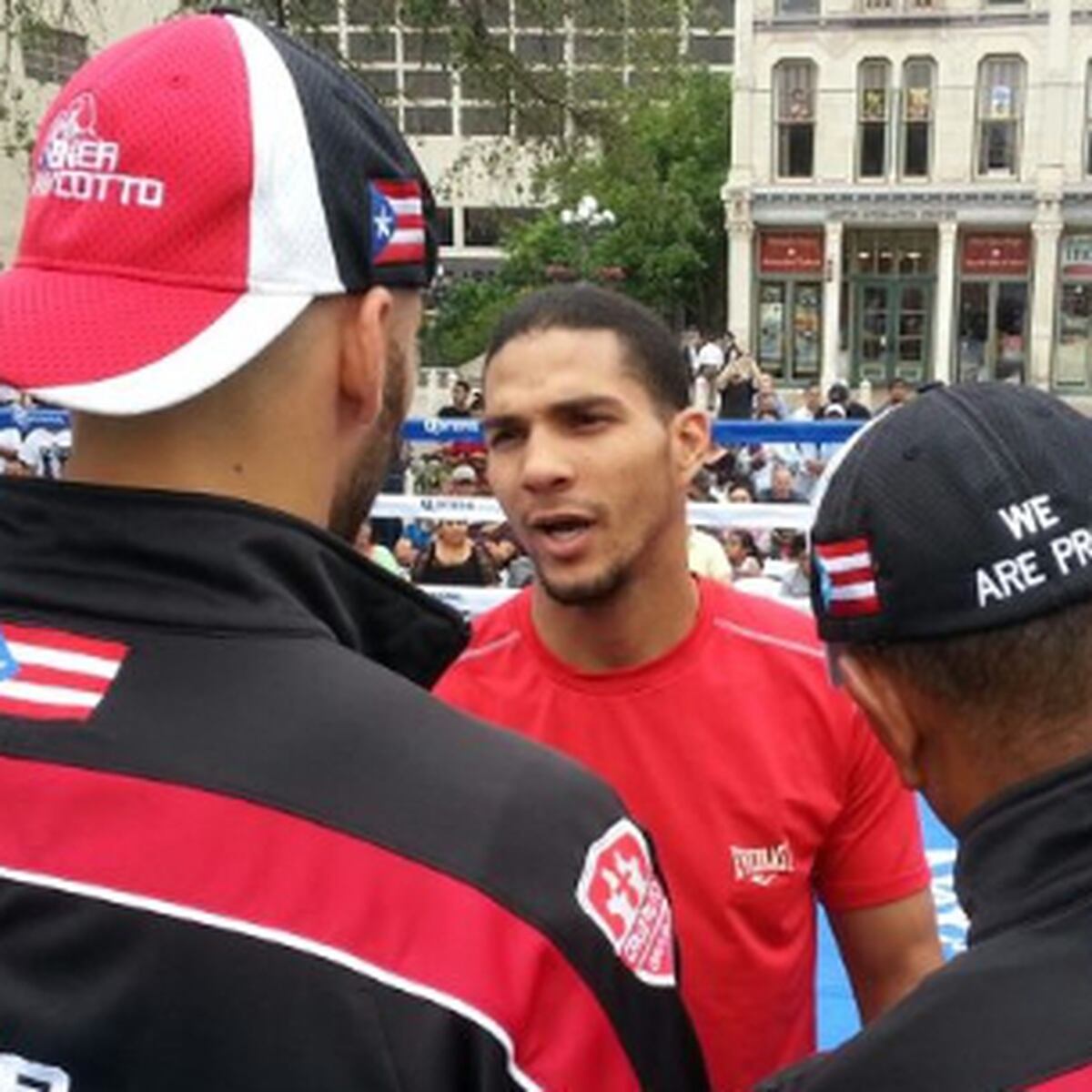 Abner Cotto entra en calor - Primera Hora