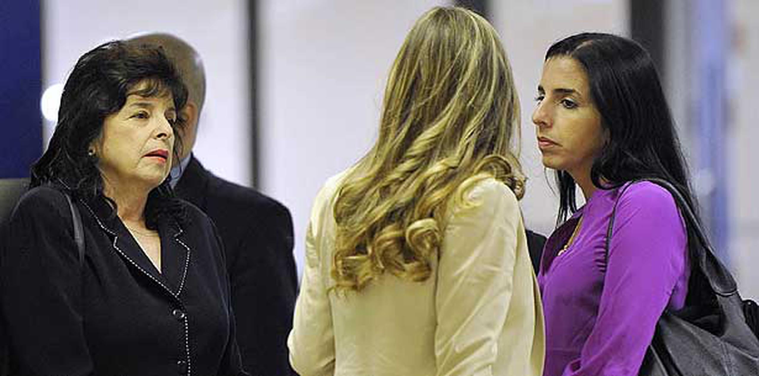 Aseguran que depresión de Ana Cacho y su madre empeoró con libro sobre ...