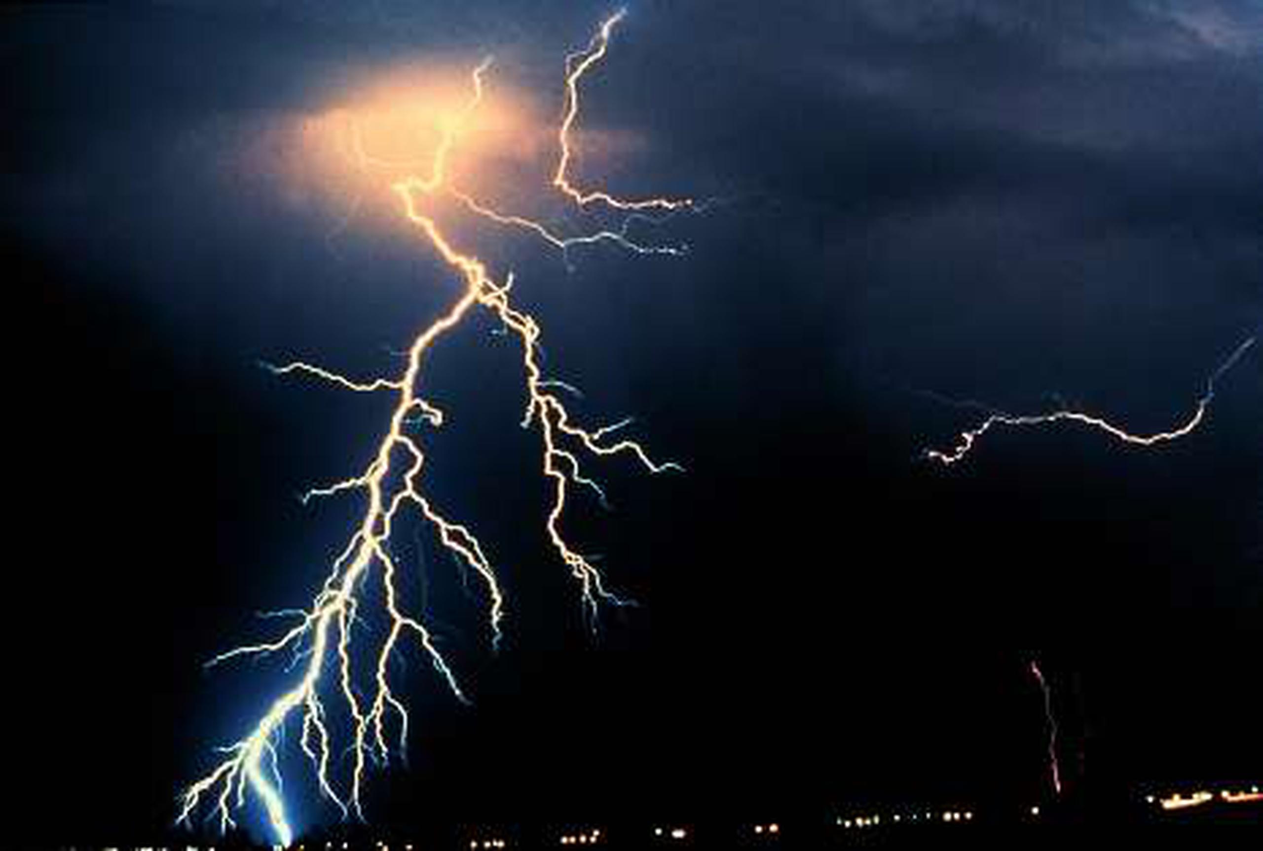 Evento común y peligroso la tormenta eléctrica - Primera Hora