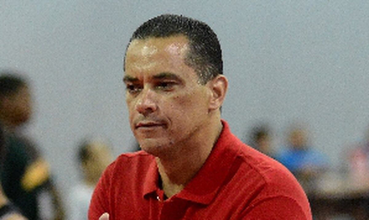 Tony Ruiz celebra su triunfo 100 - Primera Hora