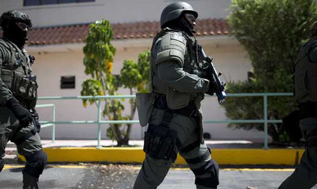 Envía la unidad SWAT a casa de su rival tras perder en un videojuego ...