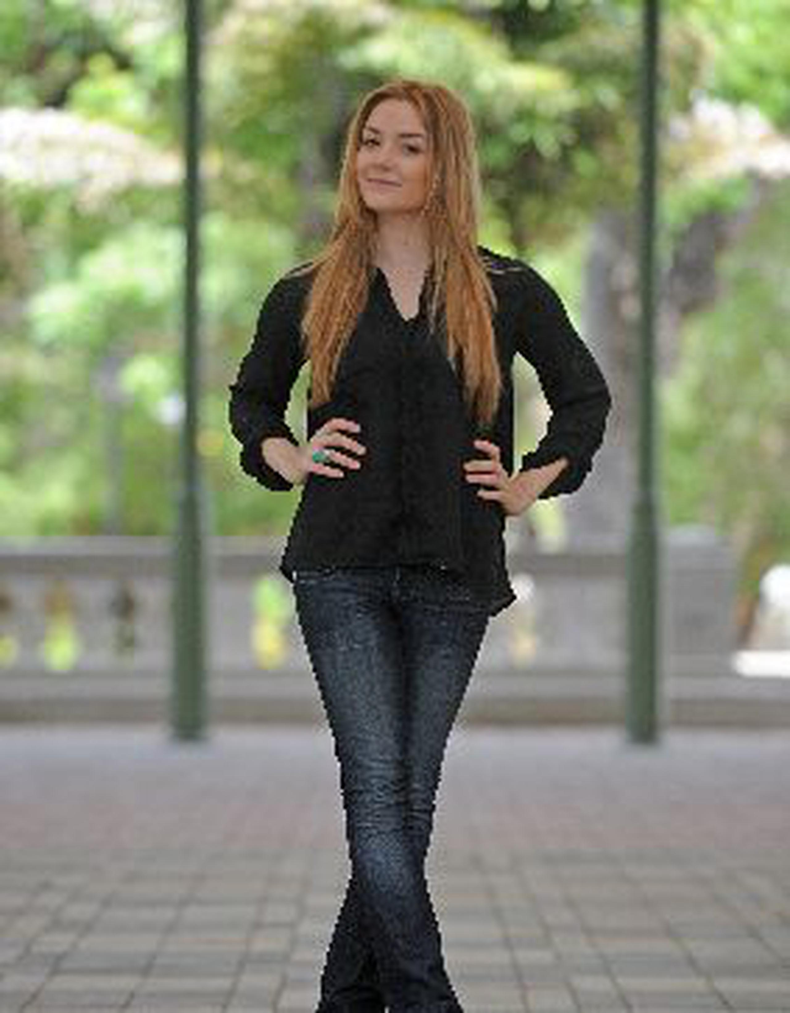 Erika Cortés baila hacia sus sueños - Primera Hora