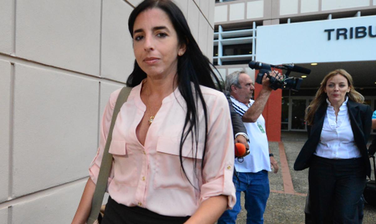 Declara trabajadora social en juicio civil contra Ana Cacho - Primera Hora