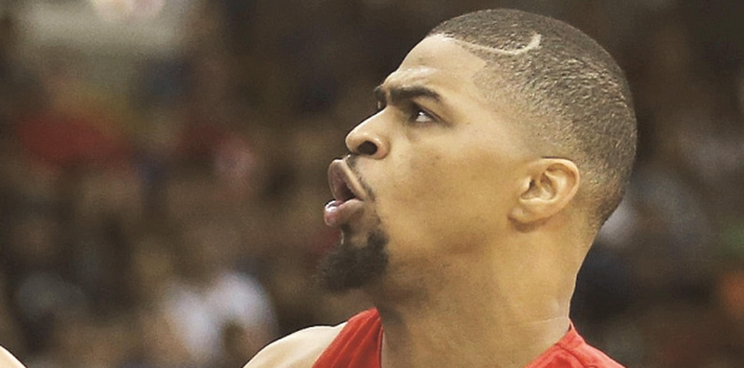 Collier podría ser la ficha que falta en Ponce - Primera Hora