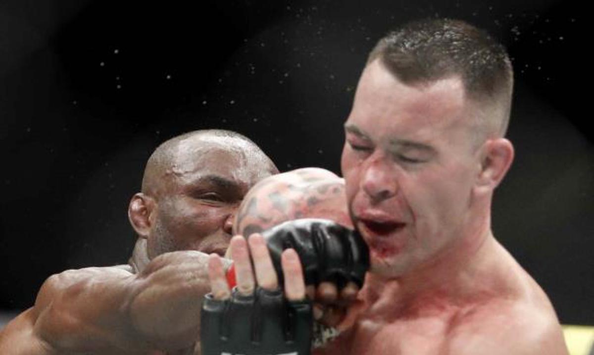 UFC con sangriento final en pelea titular - Primera Hora