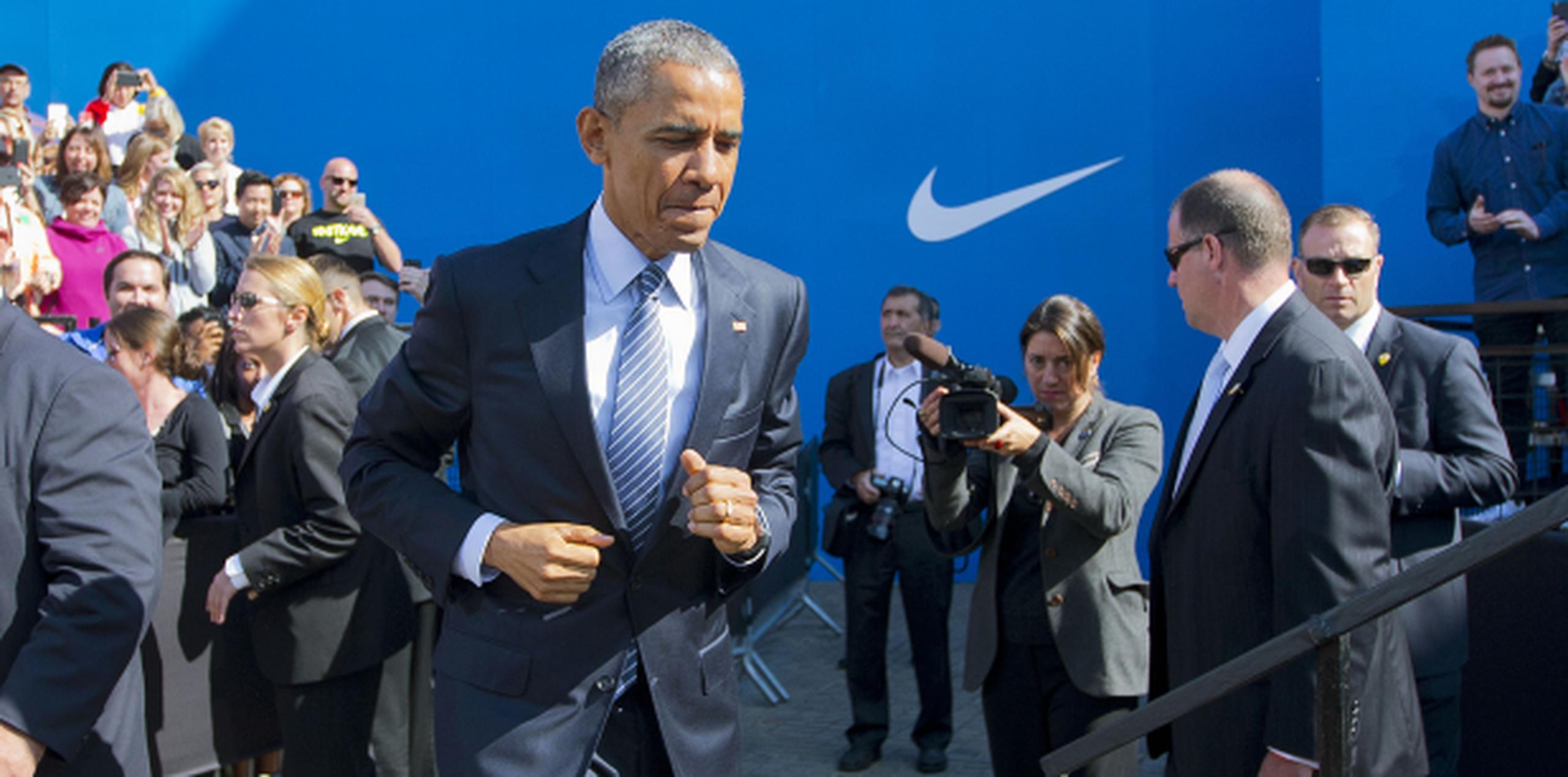 Nike le regala a Obama modelo especial de Air Jordans - Primera Hora