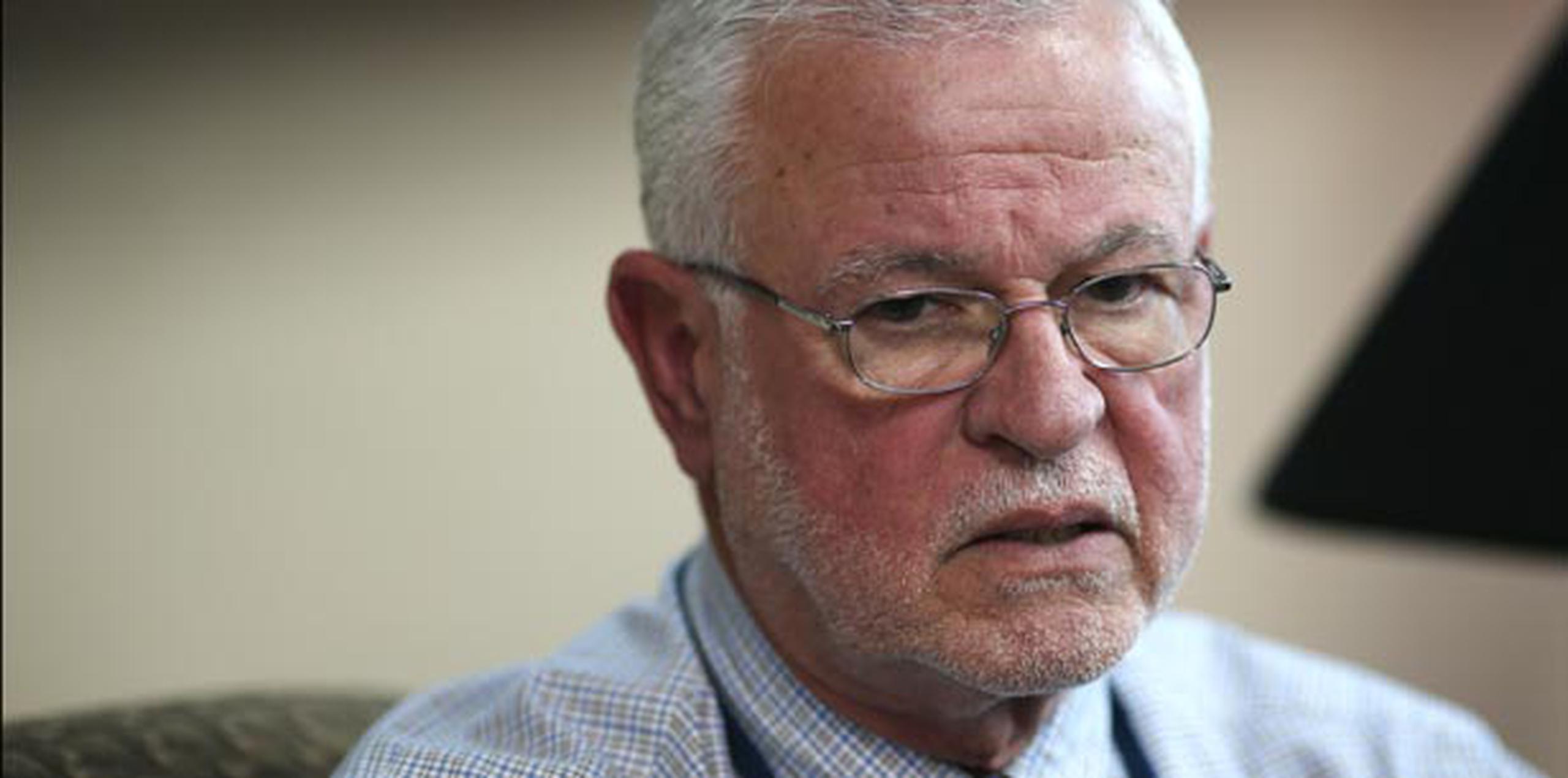 Héctor Pesquera renuncia a la Policía - Primera Hora