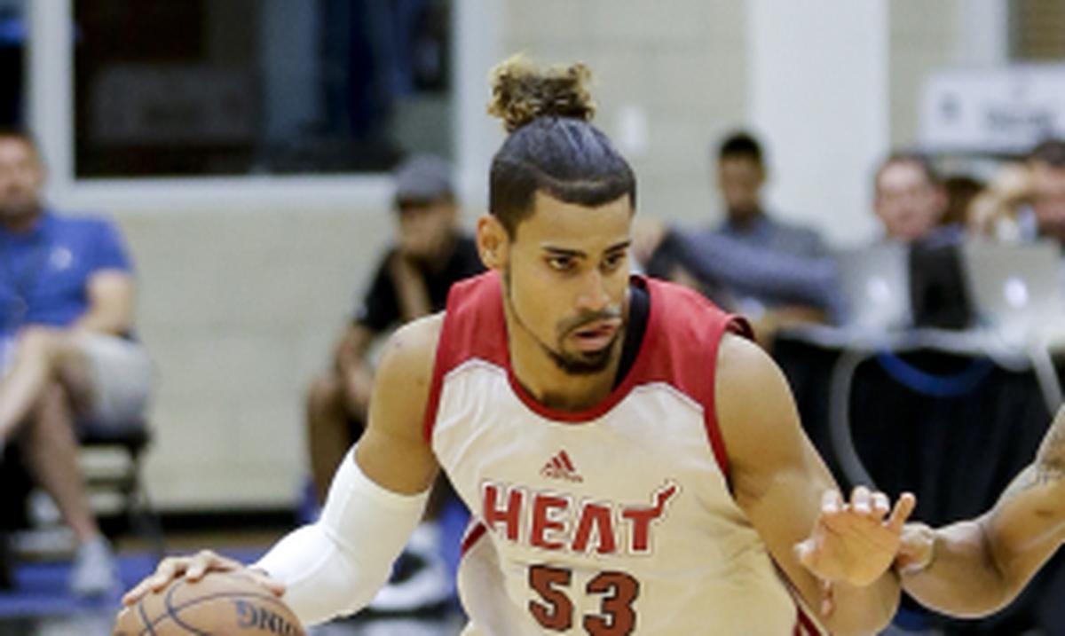 Gian Clavell llega a acuerdo con los Mavericks - Primera Hora