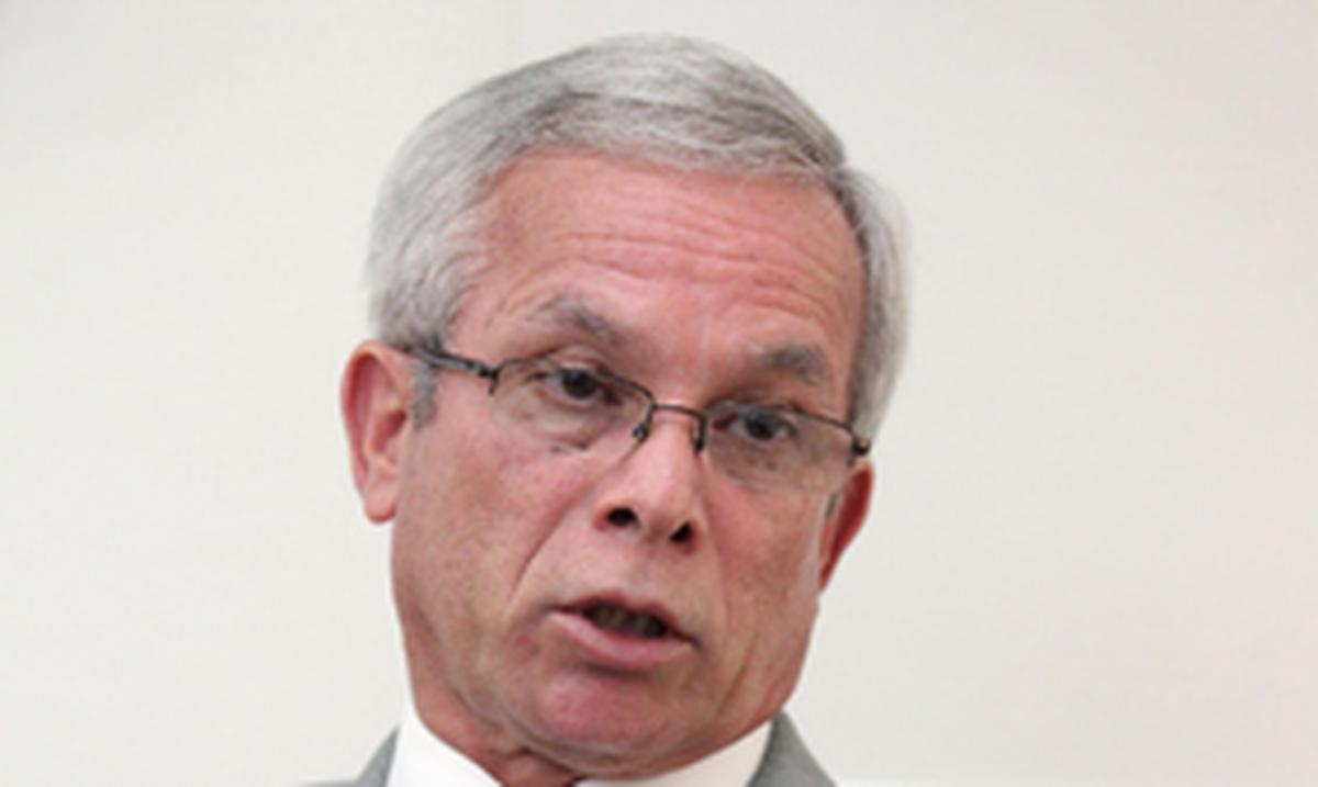 Presidente de la UPR no aprobará permanencia a Vázquez Botet - Primera Hora